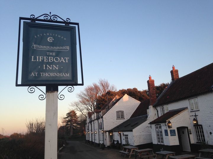 Thornham Norfolk Pubs Restaurant Hotel B&B Guide 2021 - Anna's House