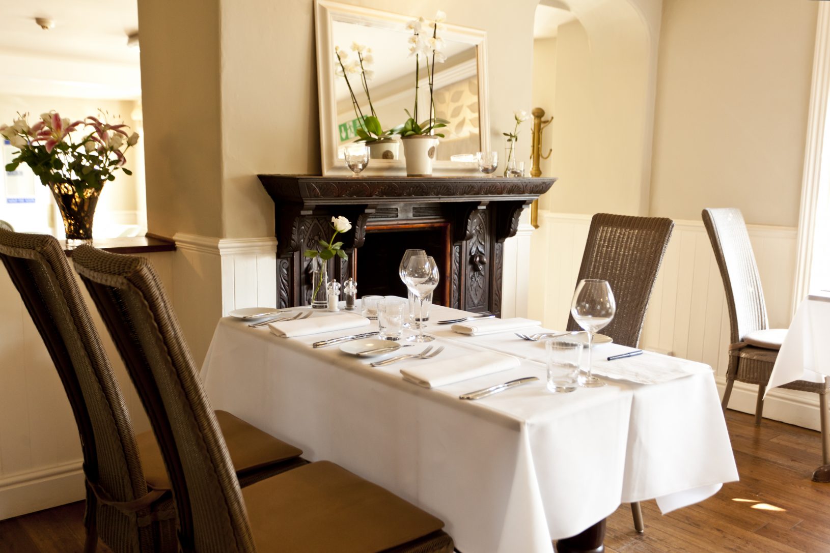 Thornham Brancaster Norfolk Pubs Restaurant Hotel Guide 2023 - Anna's